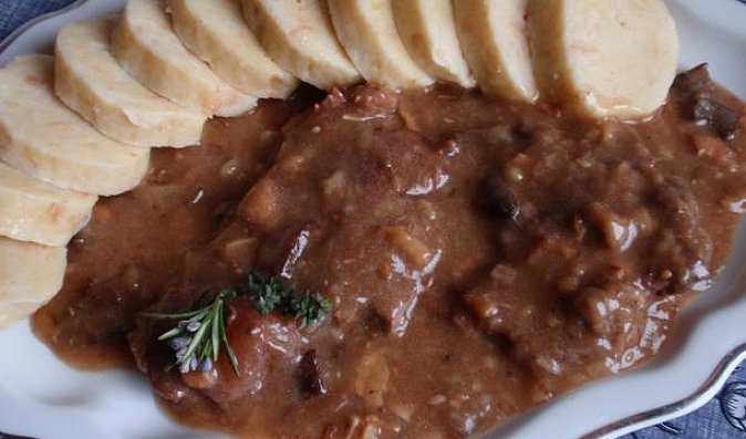 Houbové hovězí na špeku a bylinkách - Recepty.cz - On-line kuchařka